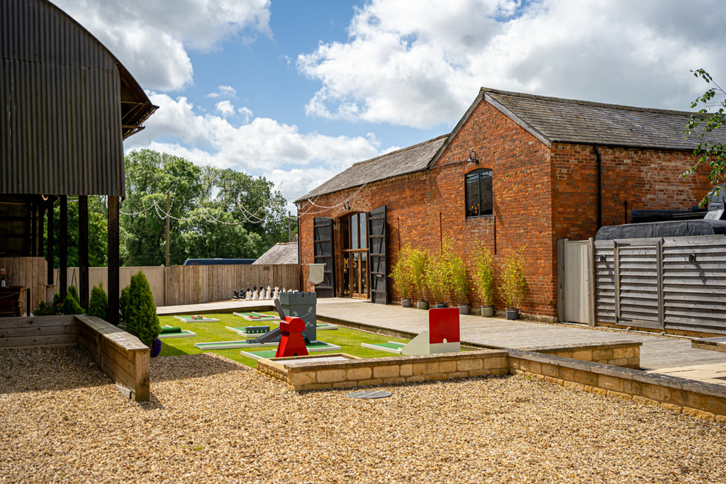 Mickleton Hills Farm Weddings - Sophie TC Photography