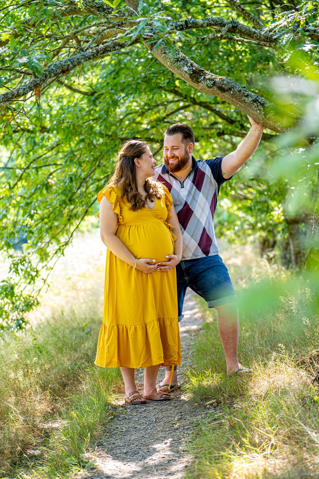 Stroud Maternity Photographer - Sophie Tedaldi-Chestnutt Photography